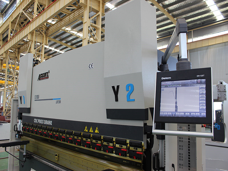 nuwe ontwerp cnc pers rem, CNC druk rem buig masjien - ACCURL